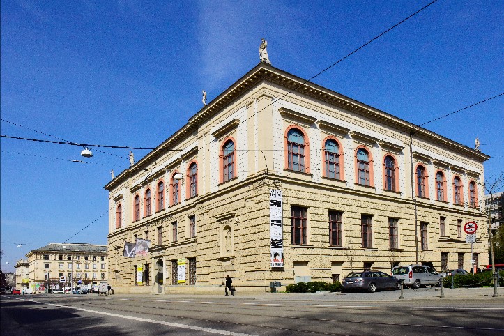 TOP TEN - ICOM CZECHIA -ICOM CZECHIA